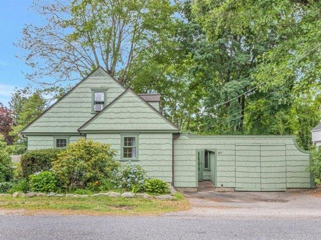 house with 3 bedroom, Mansfield MA ES103621373