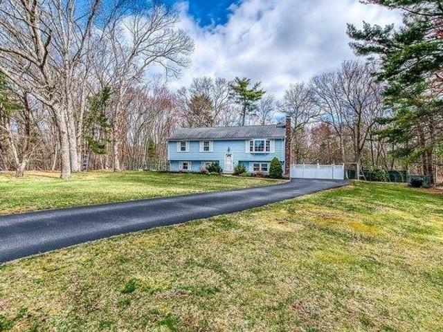 house with 3 bedroom, Mansfield MA ES103185975
