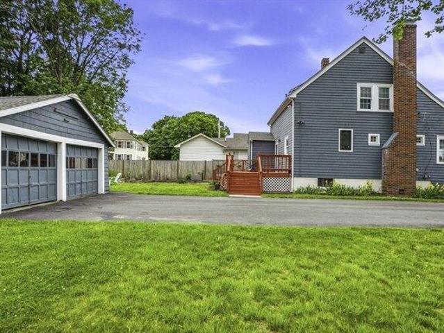 house with 3 bedroom, Mansfield MA ES103190498