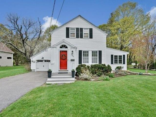 house with 3 bedroom, Mansfield MA ES103220846