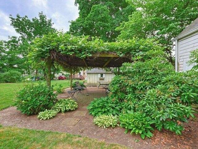 house with 3 bedroom, Mansfield MA ES105083149