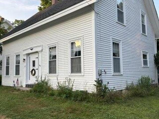 house with 3 bedroom, Machias ME DS103664399