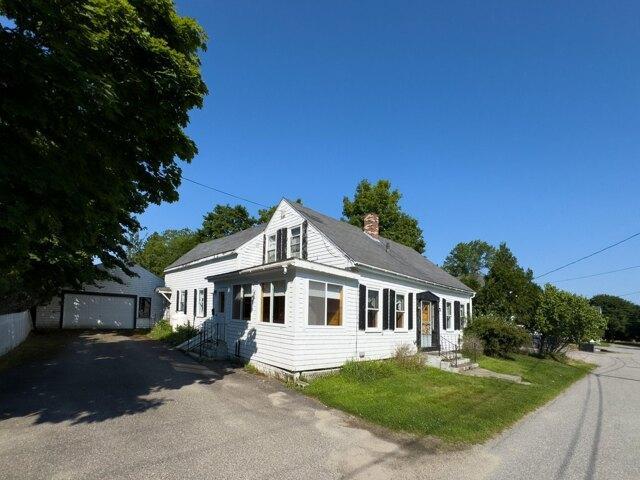 house with 3 bedroom, Machias ME DS103969229