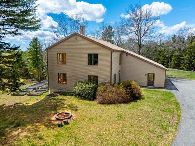 house with 3 bedroom, Machias ME ES104831950