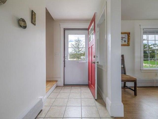 house with 3 bedroom, Machias ME ES103849205