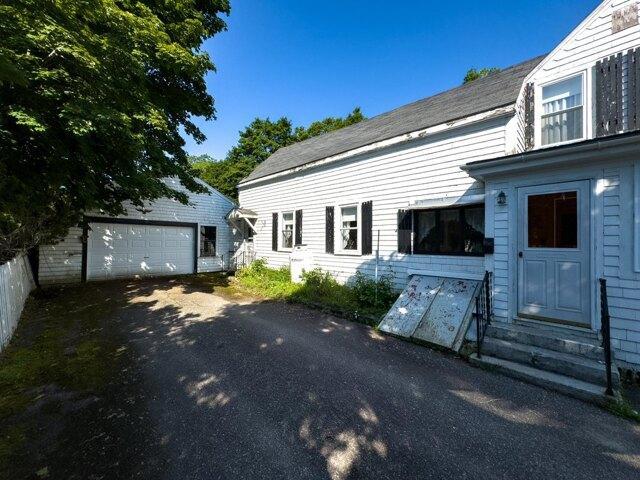 house with 3 bedroom, Machias ME ES103969229