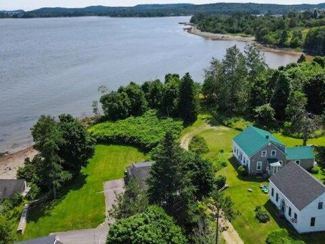 house with 3 bedroom, Machiasport ME ES103071185