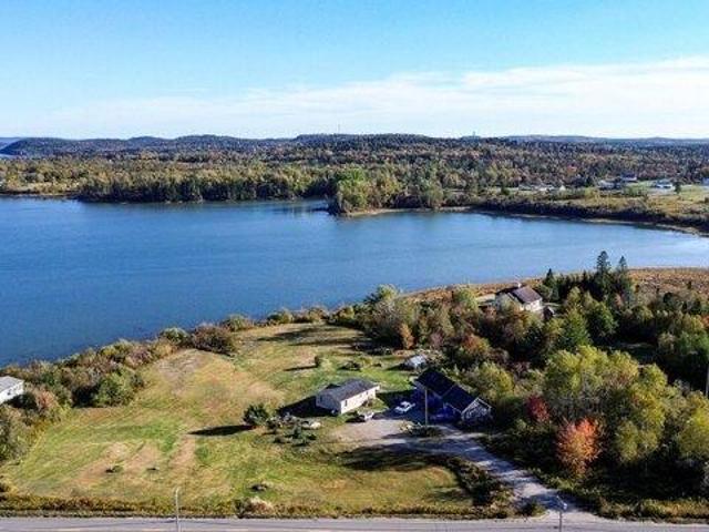 house with 3 bedroom, Machiasport ME ES104265806