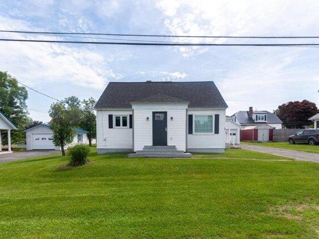 house with 3 bedroom, Madawaska ME ES104567252