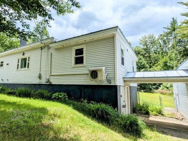 house with 3 bedroom, Madison ME DS103431040