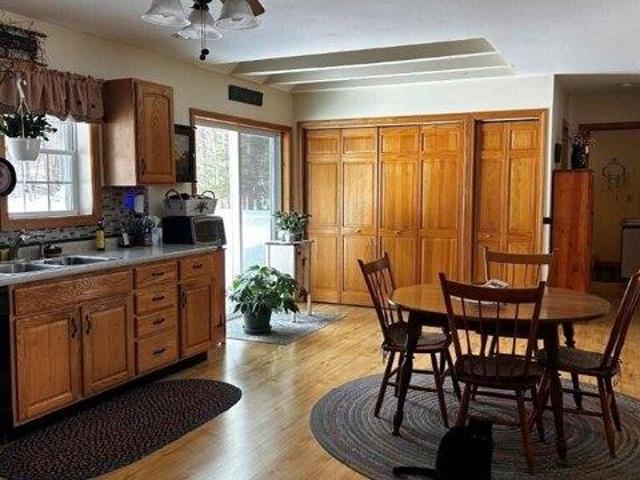 house with 3 bedroom, Madison ME ES105141543