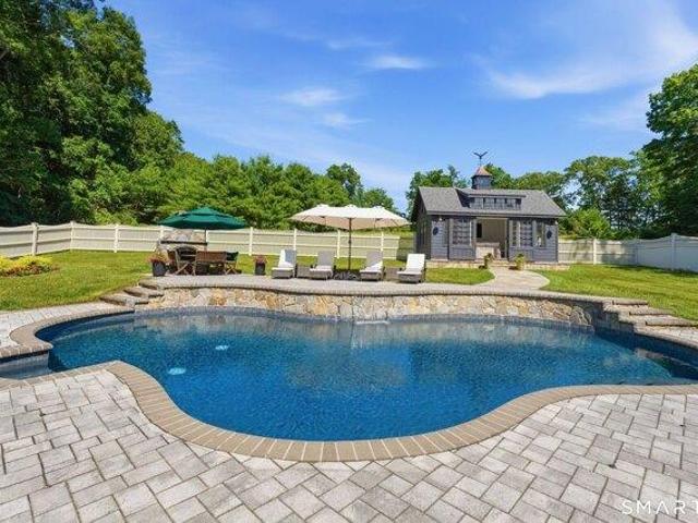 house with 3 bedroom, Madison CT DS104114123