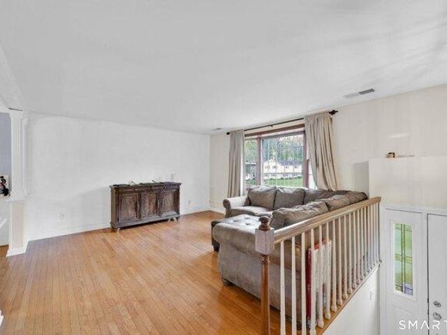 house with 3 bedroom, Madison CT ES104791622