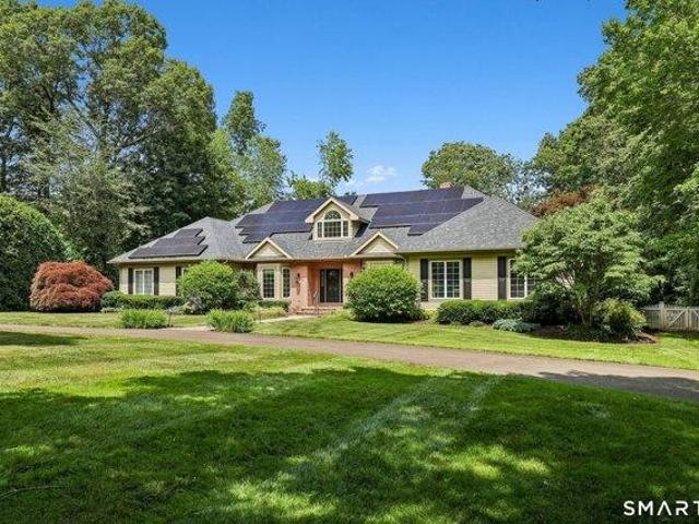 house with 3 bedroom, Madison CT ES104811716