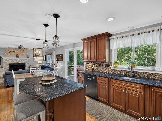 house with 3 bedroom, Madison CT ES105114039