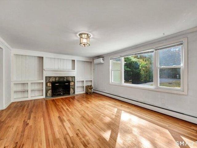 house with 3 bedroom, Madison CT ES103097890