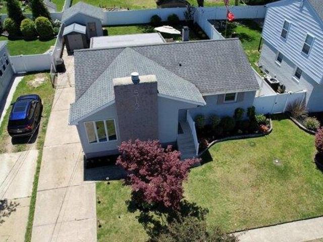 house with 3 bedroom, Magnolia NJ DLS102778449