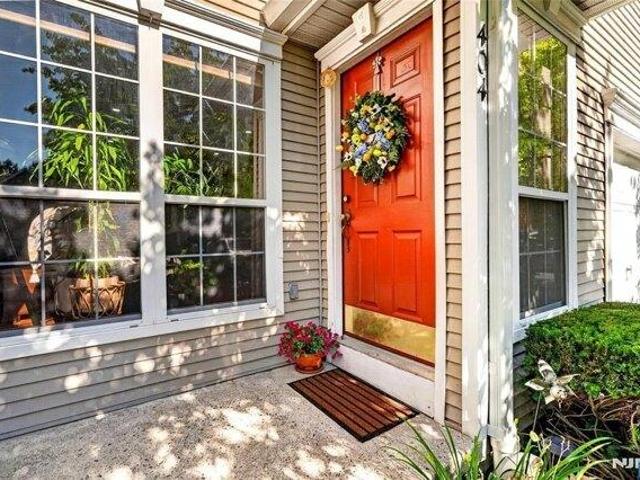 house with 3 bedroom, Mahwah NJ ES104540755