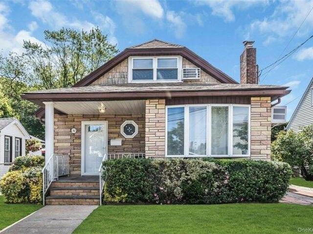 house with 3 bedroom, Malverne NY DS103601773