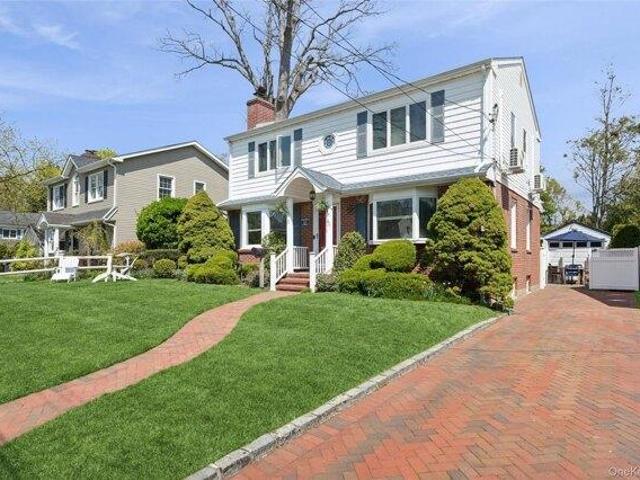 house with 3 bedroom, Malverne NY ES103601401