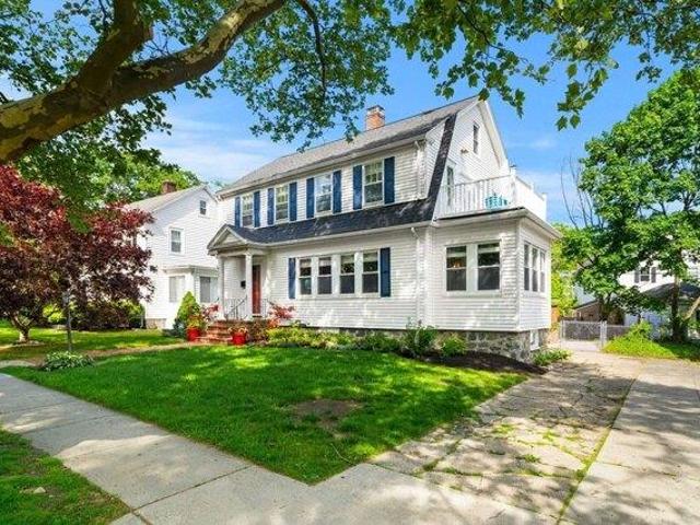 house with 3 bedroom, Malden MA DLS103071222