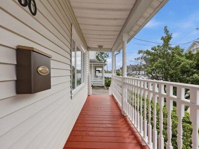 house with 3 bedroom, Malden MA ES103188907