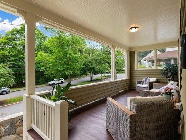 house with 3 bedroom, Malden MA ES104834581