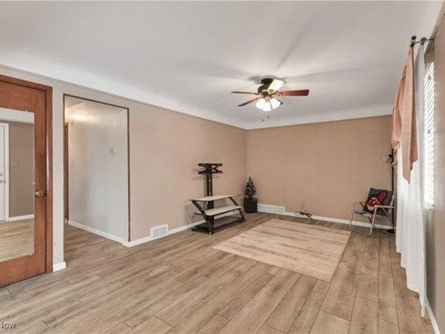 house with 3 bedroom, Maple Heights OH ES103501036