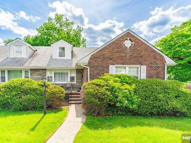 house with 3 bedroom, Maplewood NJ DS104191415