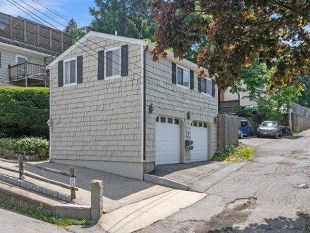 house with 3 bedroom, Marblehead MA ES104113671