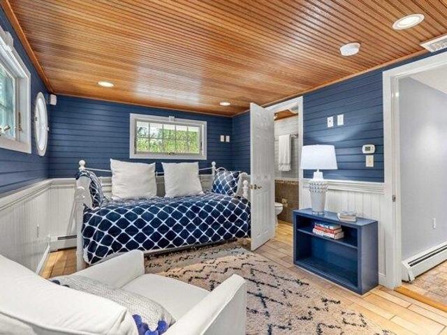 house with 3 bedroom, Marblehead MA ES104478562