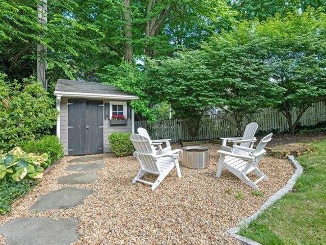 house with 3 bedroom, Marblehead MA ES105123813