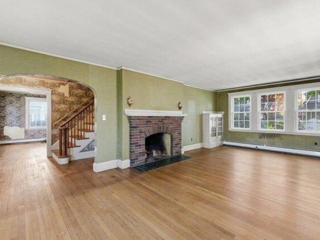 house with 3 bedroom, Marblehead MA ES103437361