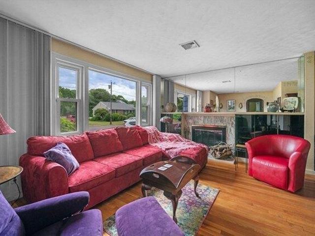 house with 3 bedroom, Marblehead MA ES103433194