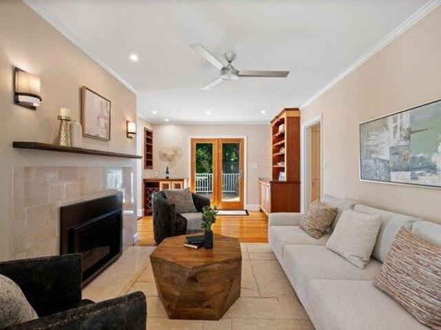 house with 3 bedroom, Marblehead MA ES103885710