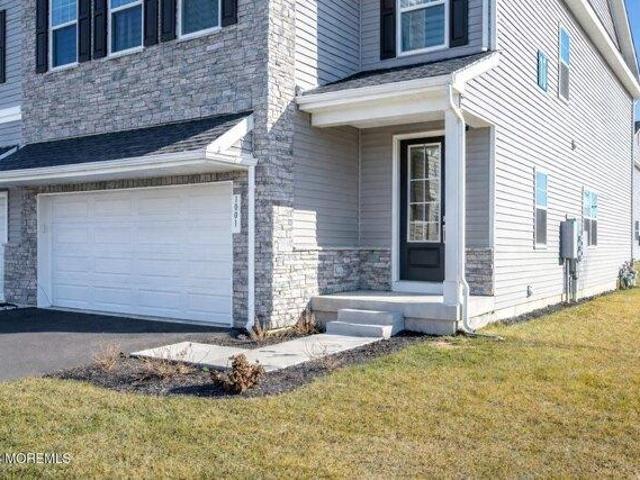 house with 3 bedroom, Marlboro NJ DS102584562