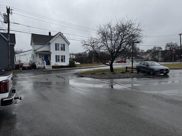 house with 3 bedroom, Marlborough MA DS103072655