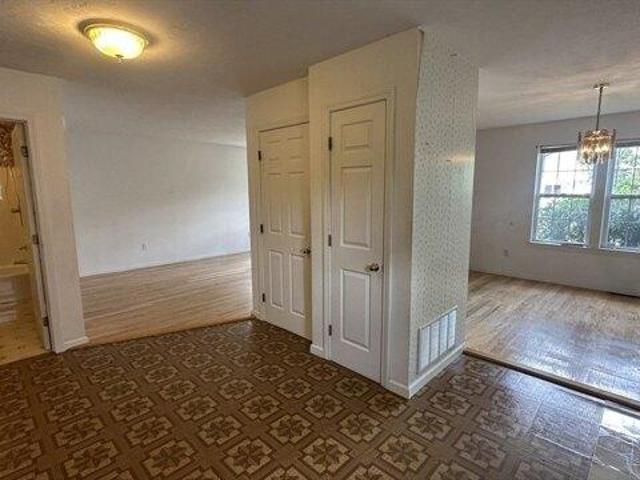 house with 3 bedroom, Marlborough MA ES104607123
