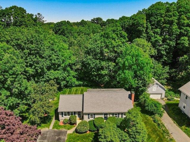 house with 3 bedroom, Marlborough MA ES104850605