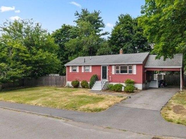 house with 3 bedroom, Marlborough MA ES104853131