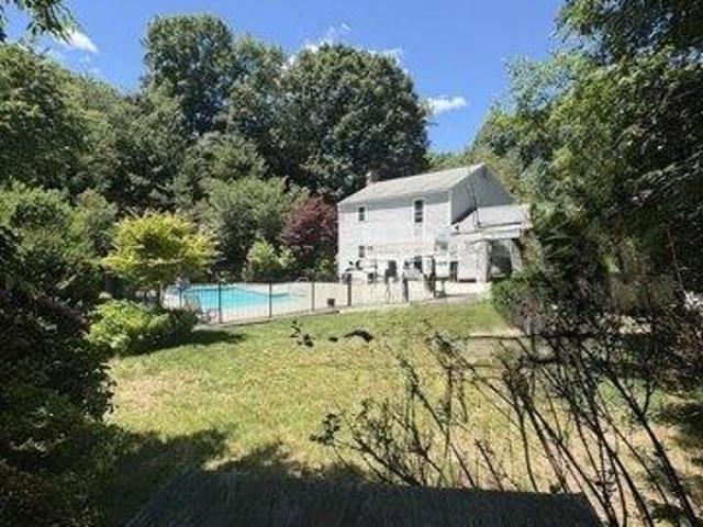 house with 3 bedroom, Marlborough MA ES104869541