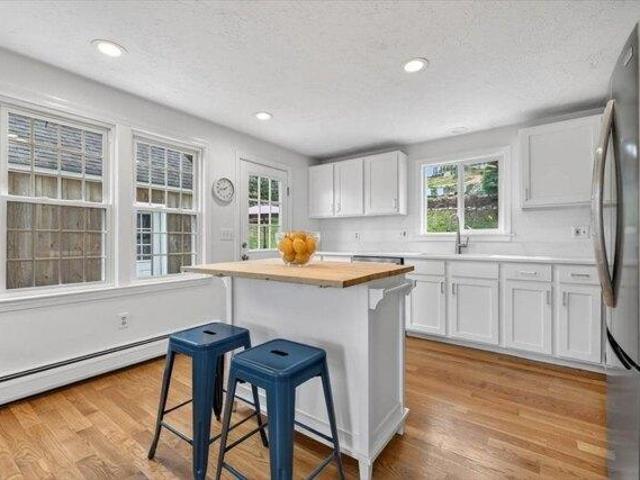 house with 3 bedroom, Marshfield MA DLS102668710