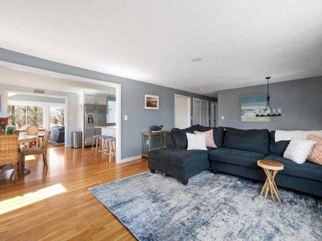 house with 3 bedroom, Marshfield MA DS103187176