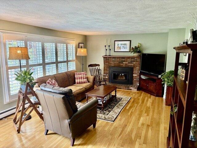 house with 3 bedroom, Marshfield MA ES104542220