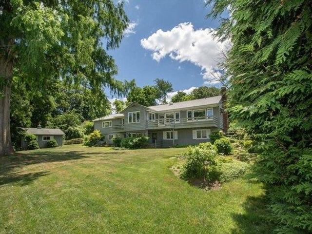 house with 3 bedroom, Marshfield MA ES103887359