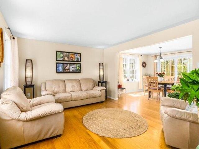 house with 3 bedroom, Marstons Mills MA DLS102314712