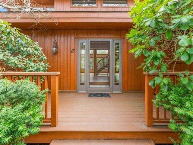 house with 3 bedroom, Mashpee MA DLS103035743
