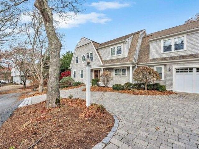 house with 3 bedroom, Mashpee MA DS104299141