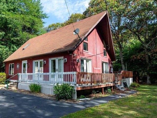 house with 3 bedroom, Mashpee MA DS103808504