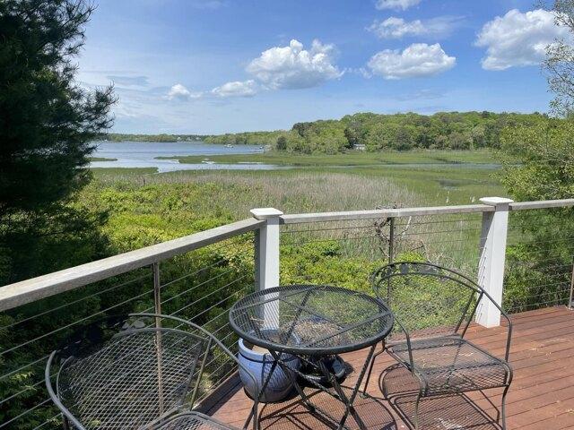 house with 3 bedroom, Mashpee MA DS103852463